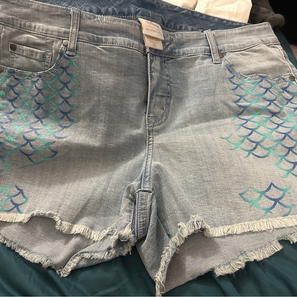 torrid | Shorts | Torrid Light Blue Jean Shorts With Scale Design ...